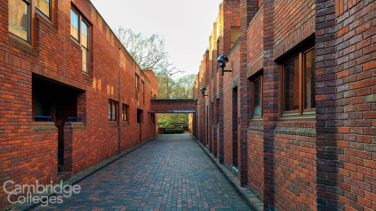 Robinson College - Cambridge Colleges