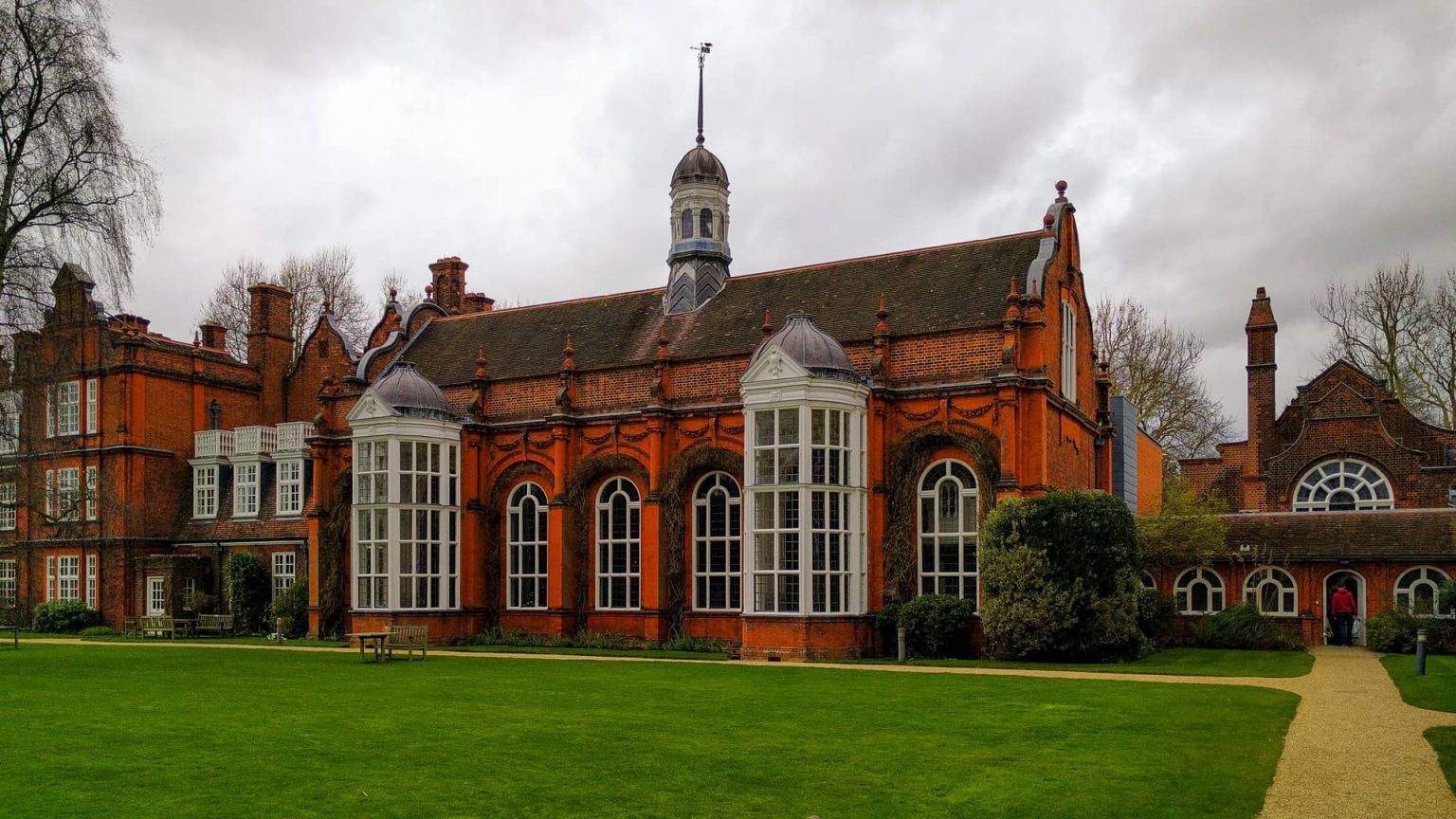 Newnham College - Cambridge Colleges